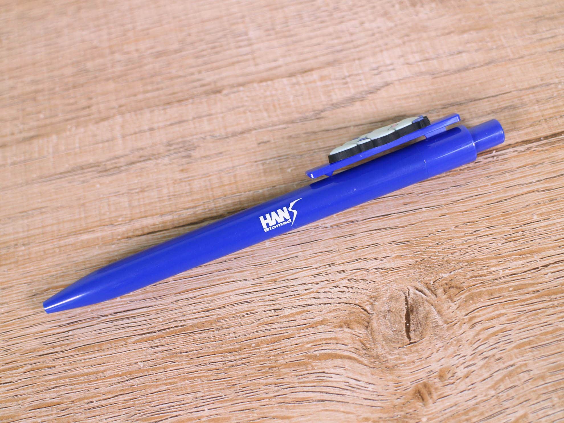 ผลงานผลิตปากกาติดโลโก้ยางหยอด ⋆ Grand Premium | Gift and Premium provider